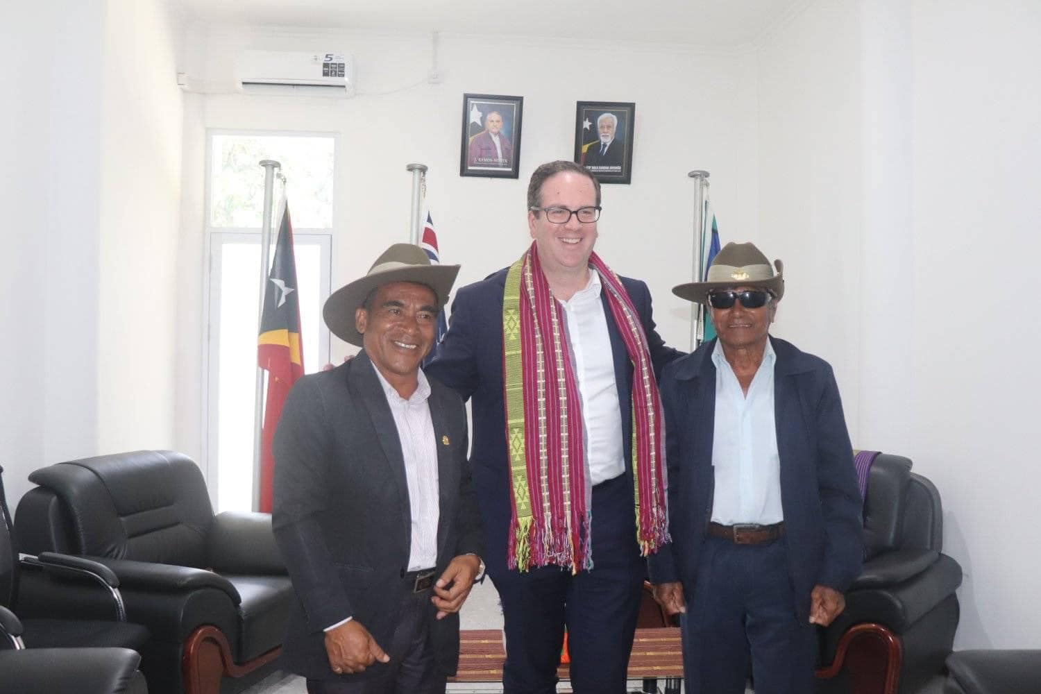 Vizita Kortezia sua Excia Ministro Veteranus Australia – CCLN TIMOR-LESTE